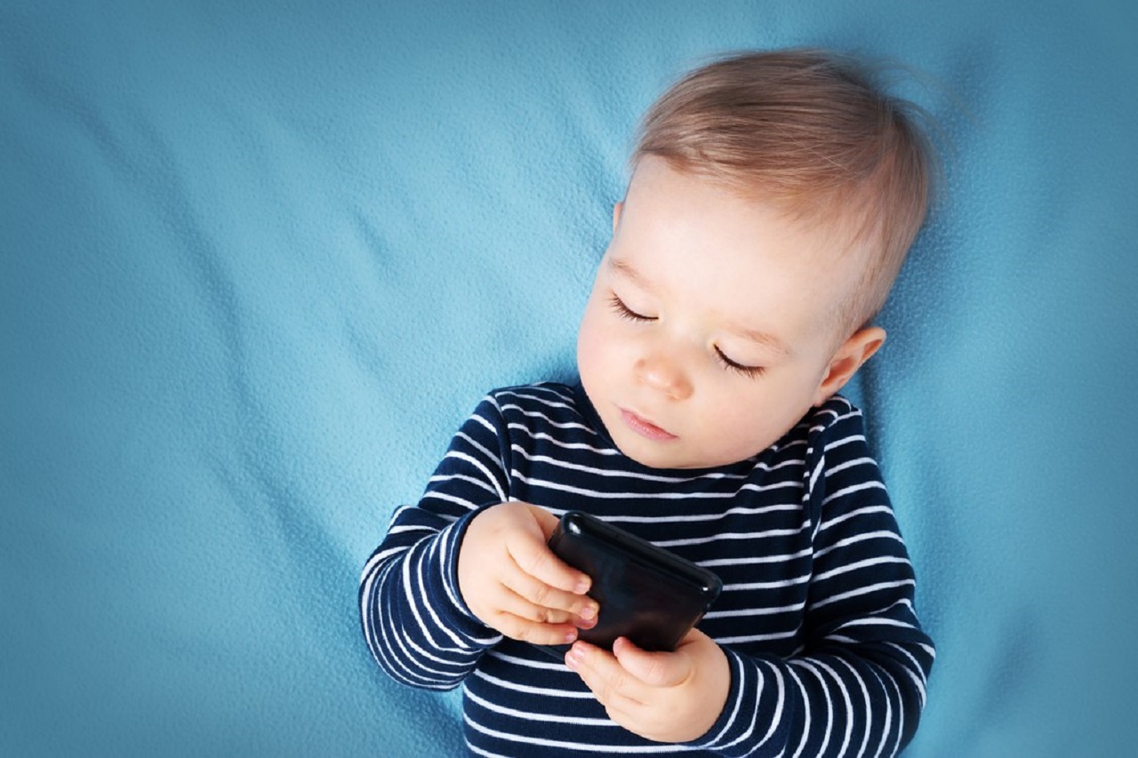 Does Screen Time causes language delay in children? - Educational ...